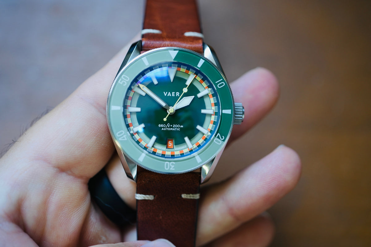 Vaer D5 Pacific | Anacapa - USA Auto 39mm – The Time Teller Shop